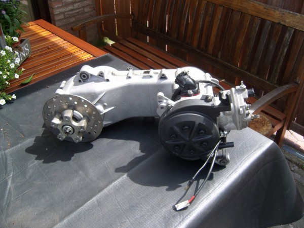 How to: Tune, port and rebuild a Piaggio engine to Mid-Race spec ...