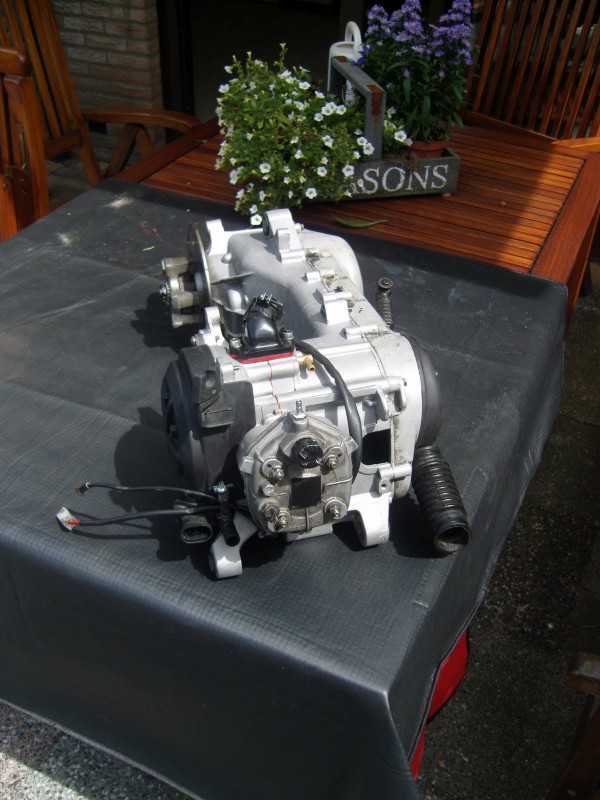 How to: Tune, port and rebuild a Piaggio engine to Mid-Race spec ...