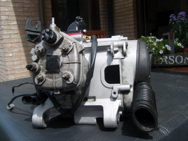 How to: Tune, port and rebuild a Piaggio engine to Mid-Race spec ...